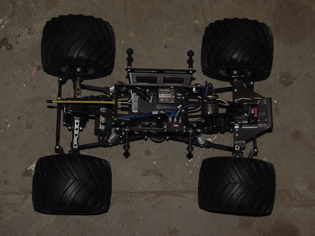 Clod buster crawler for sell or trade - R/C Tech Forums