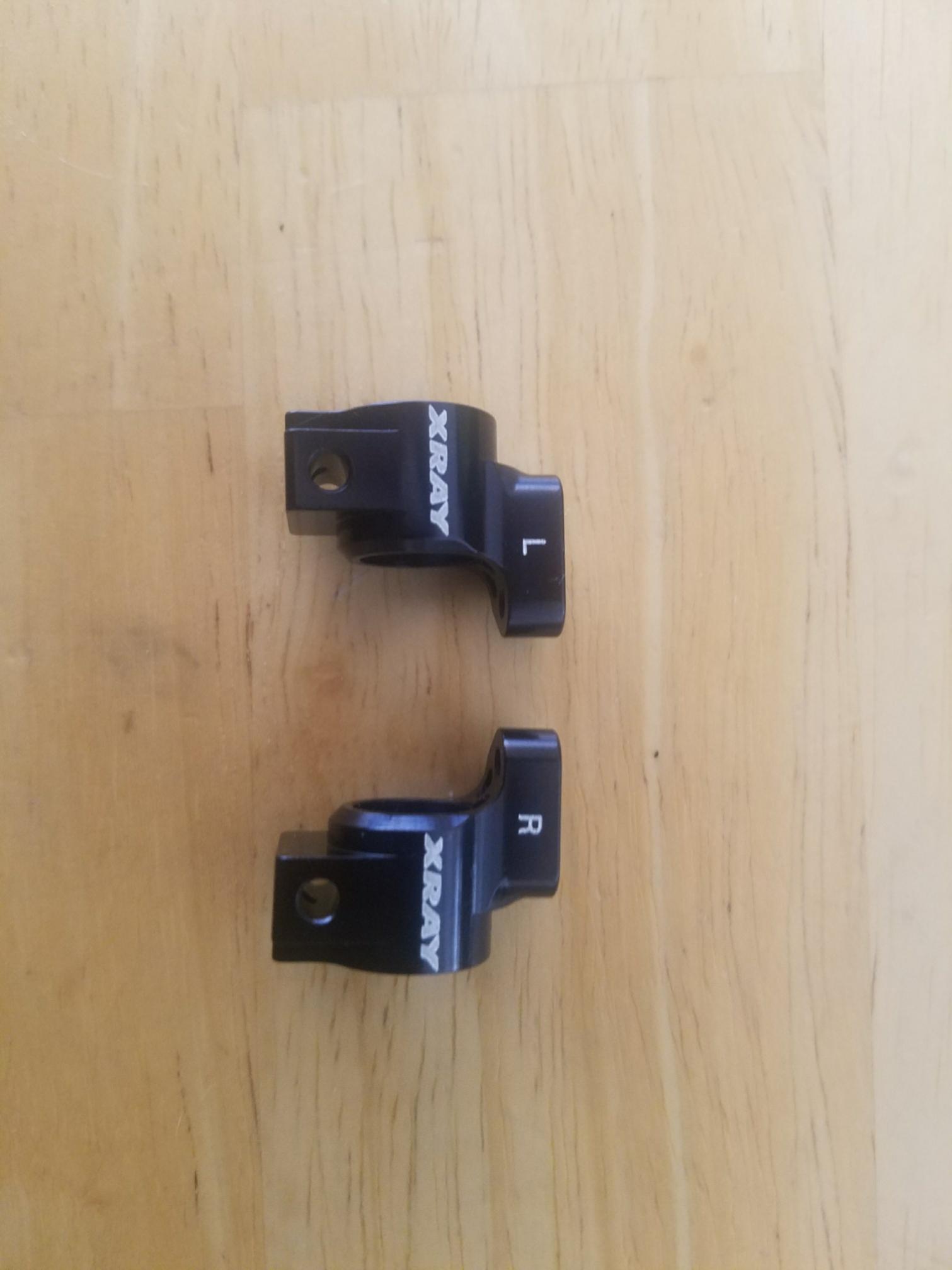 XRAY xb4 Aluminum Rear Upright hub carries R and L brand new!!! - R/C ...